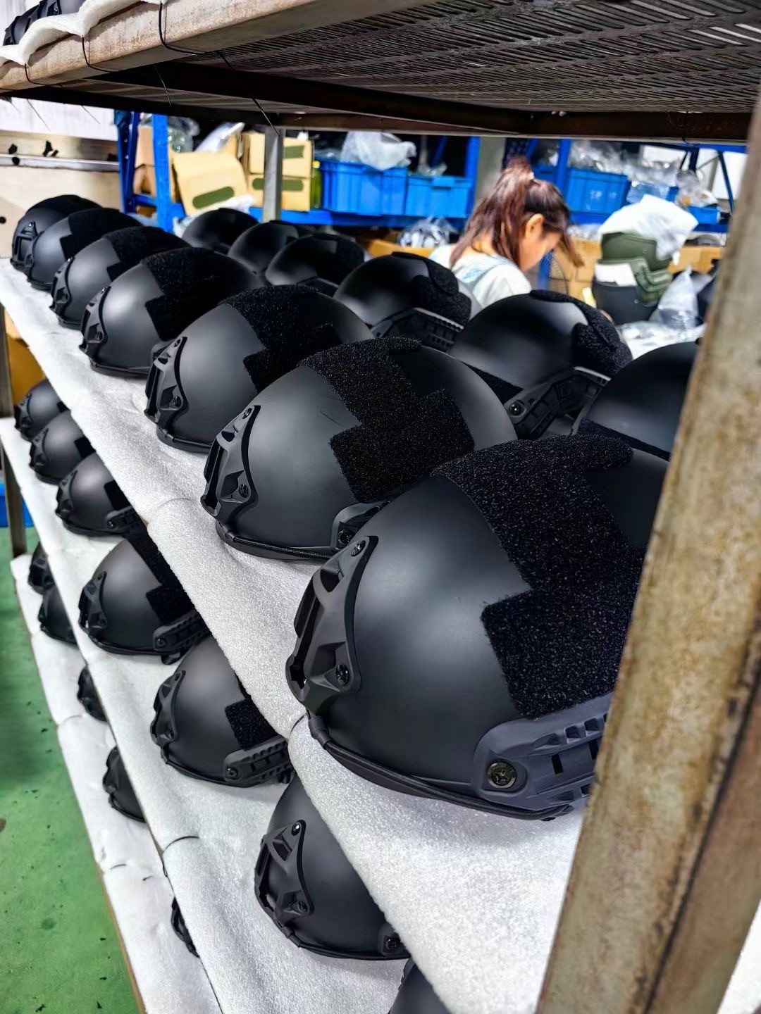 Wholesale Genuine Kevlar Security Tactical Helmets Fiberglass Police ...